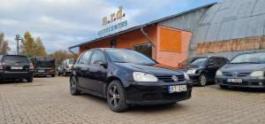 Black Volkswagen Golf 2005 in Valmiera, with an engine capacity of 1.40 L and mileage of 325 thousand km for 1200 €, photo  on AUTOMOTO.COM.LV