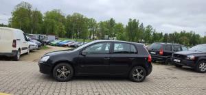 Melns Volkswagen Golf 2005 Valmiera, ar dzinēja tilpumu 1.40 L un nobraukumu 332 tūkst. km par 1150 €, foto 6 vietnē AUTOMOTO.COM.LV