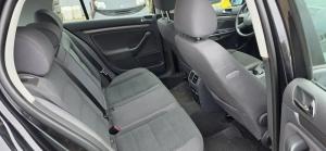 Melns Volkswagen Golf 2005 Valmiera, ar dzinēja tilpumu 1.40 L un nobraukumu 332 tūkst. km par 1150 €, foto 12 vietnē AUTOMOTO.COM.LV