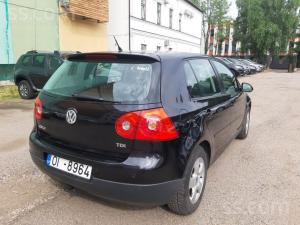 Черный Фольксваген Гольф 2005 в Даугавпилс, объемом двигателя 1.90 л и пробегом 0 тыс. км за 2650 €, фото 8 на AUTOMOTO.COM.LV
