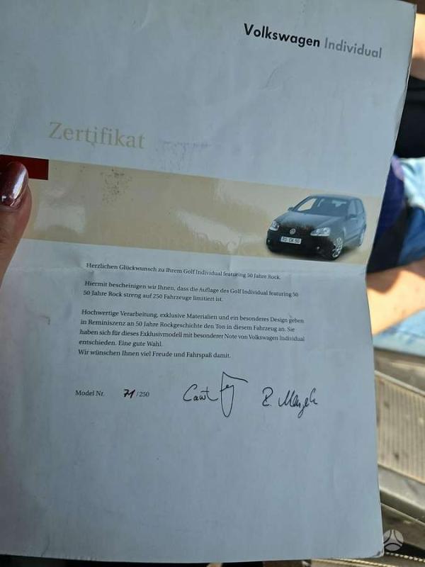 Melns Volkswagen Golf 2005 Druskininkai, ar dzinēja tilpumu 1.97 L un nobraukumu 189 tūkst. km par 1500 €, foto 5 vietnē AUTOMOTO.COM.LV