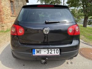 Melns Volkswagen Golf 2005 Bauska, ar dzinēja tilpumu 1.90 L un nobraukumu 370 tūkst. km par 2000 €, foto 10 vietnē AUTOMOTO.COM.LV