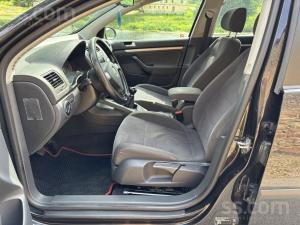 Melns Volkswagen Golf 2005 Bauska, ar dzinēja tilpumu 1.90 L un nobraukumu 370 tūkst. km par 2000 €, foto 21 vietnē AUTOMOTO.COM.LV