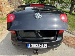 Melns Volkswagen Golf 2005 Bauska, ar dzinēja tilpumu 1.90 L un nobraukumu 370 tūkst. km par 2000 €, foto 23 vietnē AUTOMOTO.COM.LV