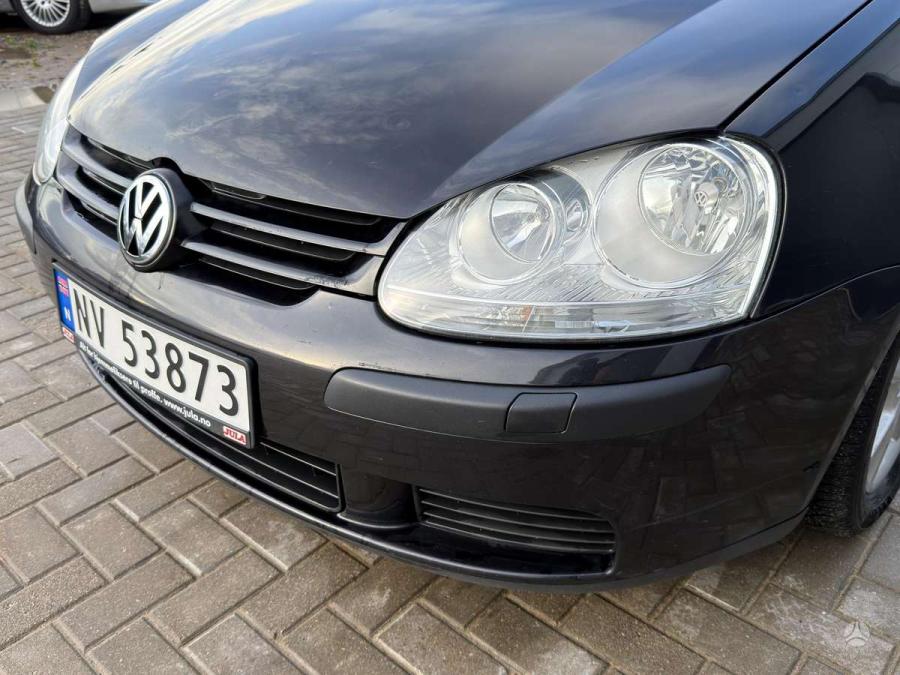 Black Volkswagen Golf 2005 in Vilnius, with an engine capacity of 1.90 L and mileage of 217 thousand km for 1750 €, photo 12 on AUTOMOTO.COM.LV