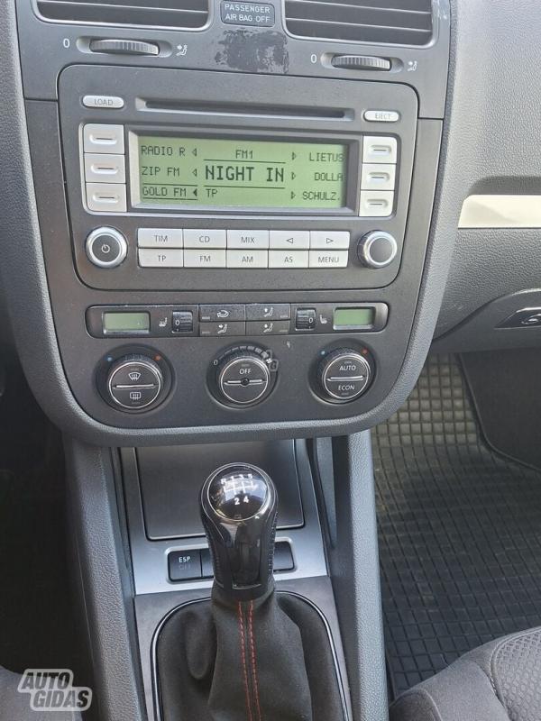 Black Volkswagen Golf 2005 in Kaisiadorys, with an engine capacity of 1.90 L and mileage of 287 thousand km for 1790 €, photo 8 on AUTOMOTO.COM.LV
