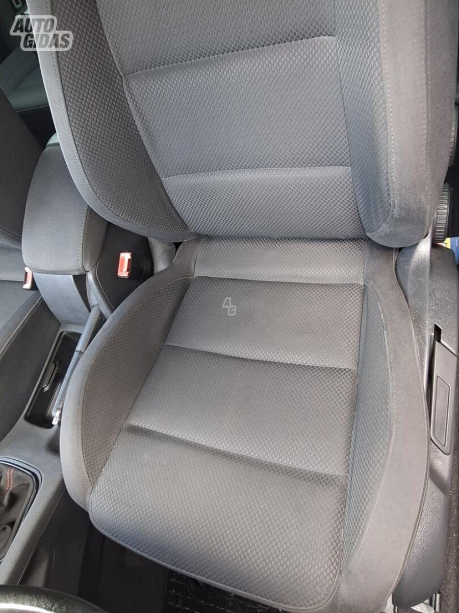 Melns Volkswagen Golf 2005 Kaišiadorys, ar dzinēja tilpumu 1.90 L un nobraukumu 287 tūkst. km par 1790 €, foto 11 vietnē AUTOMOTO.COM.LV