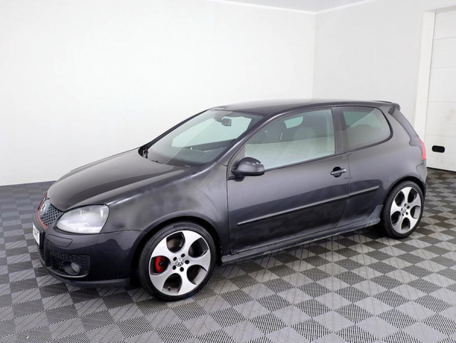 Melns Volkswagen Golf 2005 Tallina, ar dzinēja tilpumu 2.00 L un nobraukumu 232 tūkst. km par 1499 €, foto 3 vietnē AUTOMOTO.COM.LV