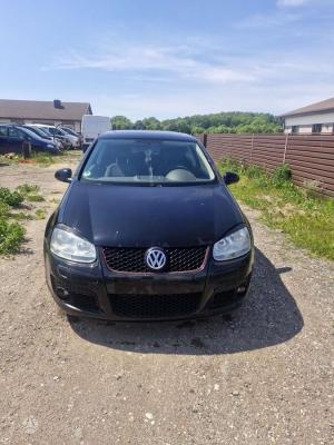 Melns Volkswagen Golf 2005 Klaipėda, ar dzinēja tilpumu 1.90 L un nobraukumu 326 tūkst. km par 1399 €, foto 5 vietnē AUTOMOTO.COM.LV