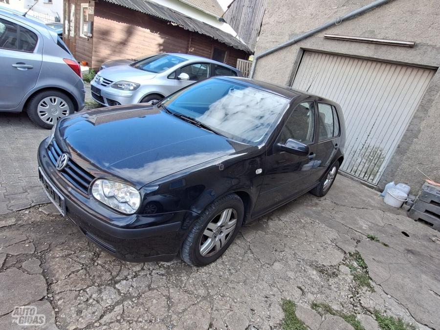 Melns Volkswagen Golf 2005 Kaišiadorys, ar dzinēja tilpumu 1.90 L un nobraukumu 287 tūkst. km par 1450 €, foto 1 vietnē AUTOMOTO.COM.LV