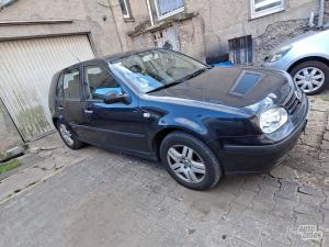 Melns Volkswagen Golf 2005 Kaišiadorys, ar dzinēja tilpumu 1.90 L un nobraukumu 287 tūkst. km par 1450 €, foto 5 vietnē AUTOMOTO.COM.LV