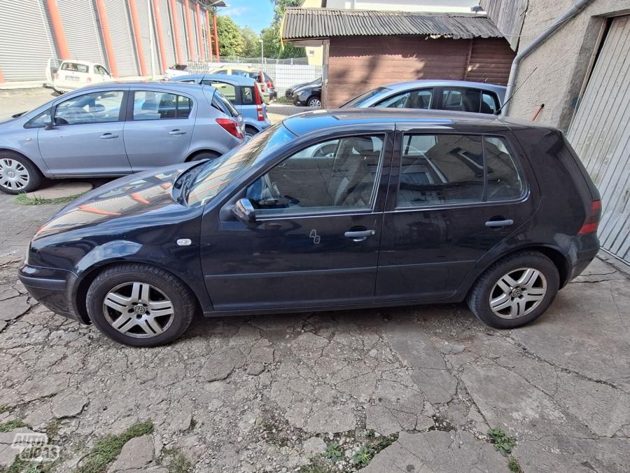 Melns Volkswagen Golf 2005 Kaišiadorys, ar dzinēja tilpumu 1.90 L un nobraukumu 287 tūkst. km par 1450 €, foto 6 vietnē AUTOMOTO.COM.LV