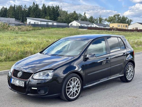 Black Volkswagen Golf 2005 in Vilnius, with an engine capacity of 1.90 L and mileage of 300 thousand km for 2300 €, photo 8 on AUTOMOTO.COM.LV