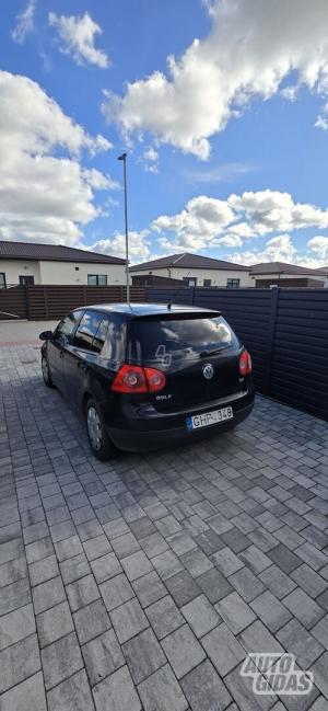 Black Volkswagen Golf 2005 in Klaipeda, with an engine capacity of 1.90 L and mileage of 262 thousand km for 500 €, photo 4 on AUTOMOTO.COM.LV