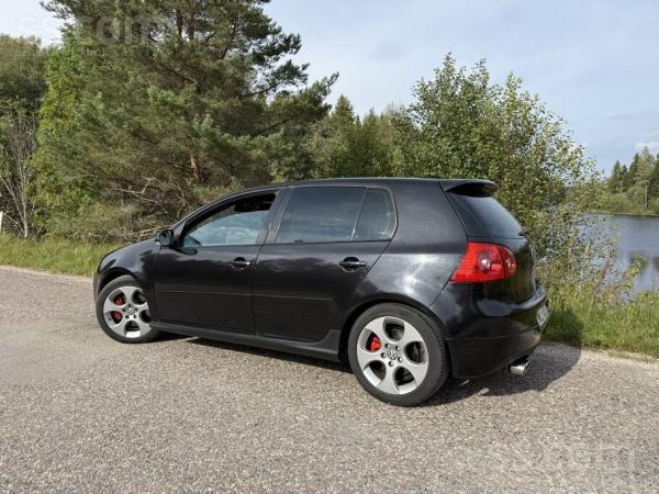 Melns Volkswagen Golf 2005 Kuldīga, ar dzinēja tilpumu 2.00 L un nobraukumu 339 tūkst. km par 3600 €, foto 6 vietnē AUTOMOTO.COM.LV