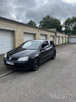 Black Volkswagen Golf 2005 in Ventspils, with an engine capacity of 1.90 L and mileage of 342 thousand km for 1100 €, photo  on AUTOMOTO.COM.LV