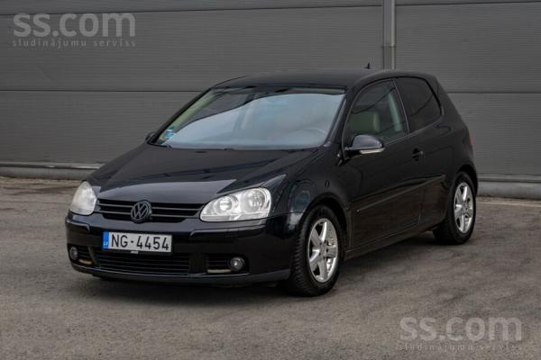 Melns Volkswagen Golf 2006 Rīga, ar dzinēja tilpumu 1.90 L un nobraukumu 0 tūkst. km par 2493 €, foto 1 vietnē AUTOMOTO.COM.LV