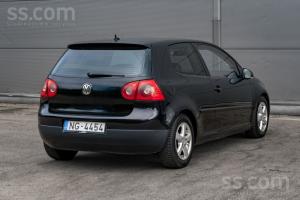 Black Volkswagen Golf 2006 in Riga, with an engine capacity of 1.90 L and mileage of 0 thousand km for 2493 €, photo 4 on AUTOMOTO.COM.LV