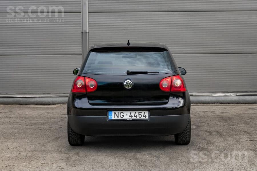 Black Volkswagen Golf 2006 in Riga, with an engine capacity of 1.90 L and mileage of 0 thousand km for 2493 €, photo 5 on AUTOMOTO.COM.LV