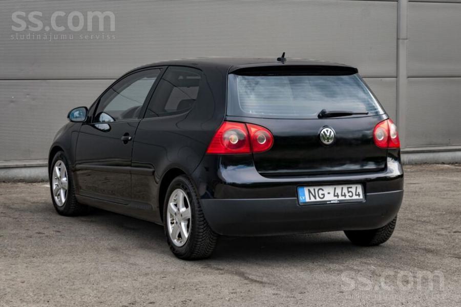 Black Volkswagen Golf 2006 in Riga, with an engine capacity of 1.90 L and mileage of 0 thousand km for 2493 €, photo 7 on AUTOMOTO.COM.LV