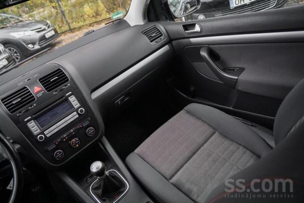Black Volkswagen Golf 2006 in Riga, with an engine capacity of 1.90 L and mileage of 0 thousand km for 1690 €, photo 9 on AUTOMOTO.COM.LV