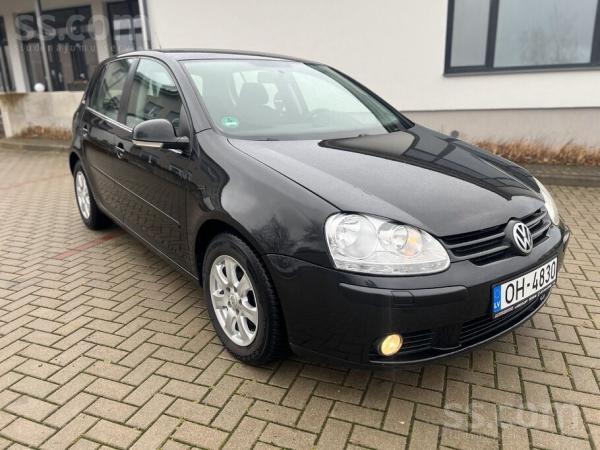 Melns Volkswagen Golf 2006 Rēzekne, ar dzinēja tilpumu 1.90 L un nobraukumu 282 tūkst. km par 3450 €, foto 3 vietnē AUTOMOTO.COM.LV