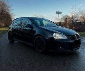 Melns Volkswagen Golf 2006 Radviliškis, ar dzinēja tilpumu 2.00 L un nobraukumu 271 tūkst. km par 2500 €, foto  vietnē AUTOMOTO.COM.LV