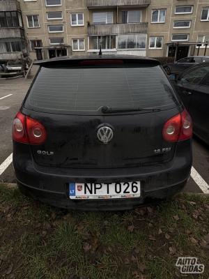Black Volkswagen Golf 2006 in Kaunas, with an engine capacity of 1.60 L and mileage of 199 thousand km for 1400 €, photo  on AUTOMOTO.COM.LV