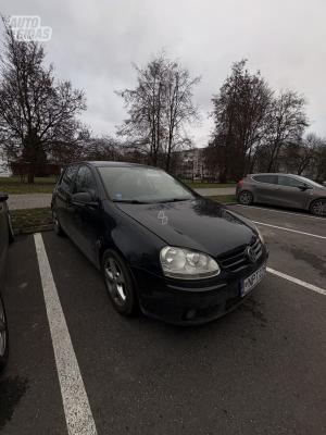 Black Volkswagen Golf 2006 in Kaunas, with an engine capacity of 1.60 L and mileage of 199 thousand km for 1400 €, photo 2 on AUTOMOTO.COM.LV