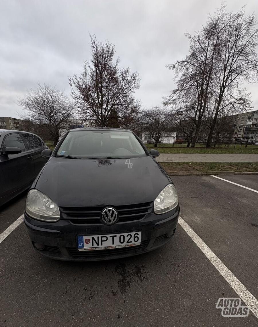 Black Volkswagen Golf 2006 in Kaunas, with an engine capacity of 1.60 L and mileage of 199 thousand km for 1400 €, photo 3 on AUTOMOTO.COM.LV