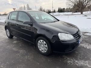Black Volkswagen Golf 2006 in Talsi, with an engine capacity of 1.40 L and mileage of 267 thousand km for 2600 €, photo 3 on AUTOMOTO.COM.LV