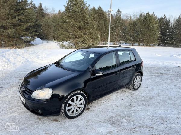 Melns Volkswagen Golf 2006 Kauņa, ar dzinēja tilpumu 1.90 L un nobraukumu 301 tūkst. km par 1650 €, foto 6 vietnē AUTOMOTO.COM.LV