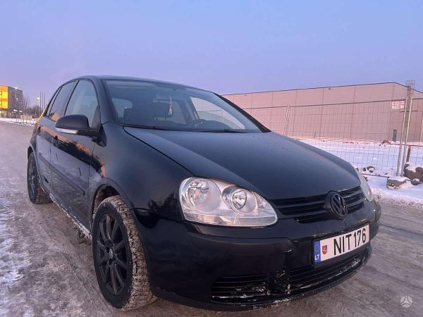 Melns Volkswagen Golf 2006 Kauņa, ar dzinēja tilpumu 1.90 L un nobraukumu 285 tūkst. km par 1890 €, foto 2 vietnē AUTOMOTO.COM.LV