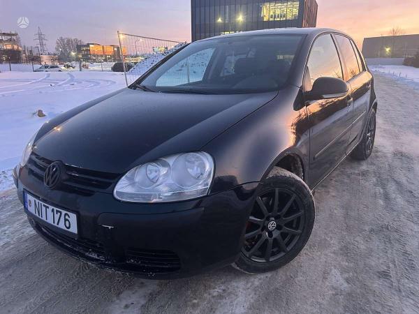 Melns Volkswagen Golf 2006 Kauņa, ar dzinēja tilpumu 1.90 L un nobraukumu 285 tūkst. km par 1890 €, foto 5 vietnē AUTOMOTO.COM.LV