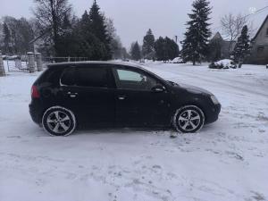 Black Volkswagen Golf 2006 in Kaunas, with an engine capacity of 1.60 L and mileage of 195 thousand km for 1850 €, photo 5 on AUTOMOTO.COM.LV
