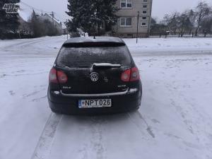 Melns Volkswagen Golf 2006 Kauņa, ar dzinēja tilpumu 1.60 L un nobraukumu 195 tūkst. km par 1850 €, foto 7 vietnē AUTOMOTO.COM.LV