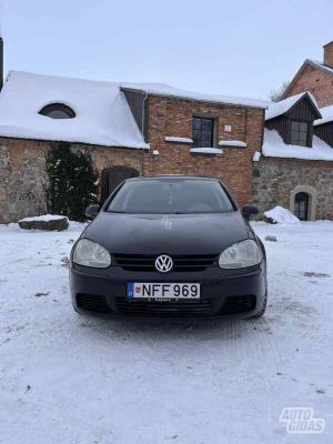 Black Volkswagen Golf 2006 in Siauliai, with an engine capacity of 1.90 L and mileage of 311 thousand km for 2200 €, photo  on AUTOMOTO.COM.LV
