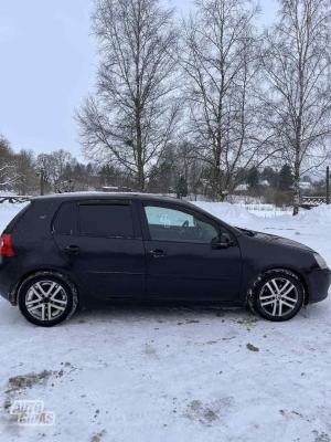 Black Volkswagen Golf 2006 in Siauliai, with an engine capacity of 1.90 L and mileage of 311 thousand km for 2200 €, photo 7 on AUTOMOTO.COM.LV