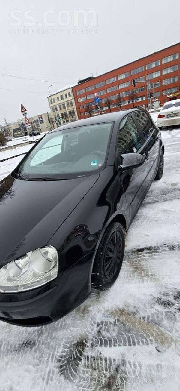 Melns Volkswagen Golf 2006 Rīga, ar dzinēja tilpumu 1.40 L un nobraukumu 194 tūkst. km par 1600 €, foto 6 vietnē AUTOMOTO.COM.LV