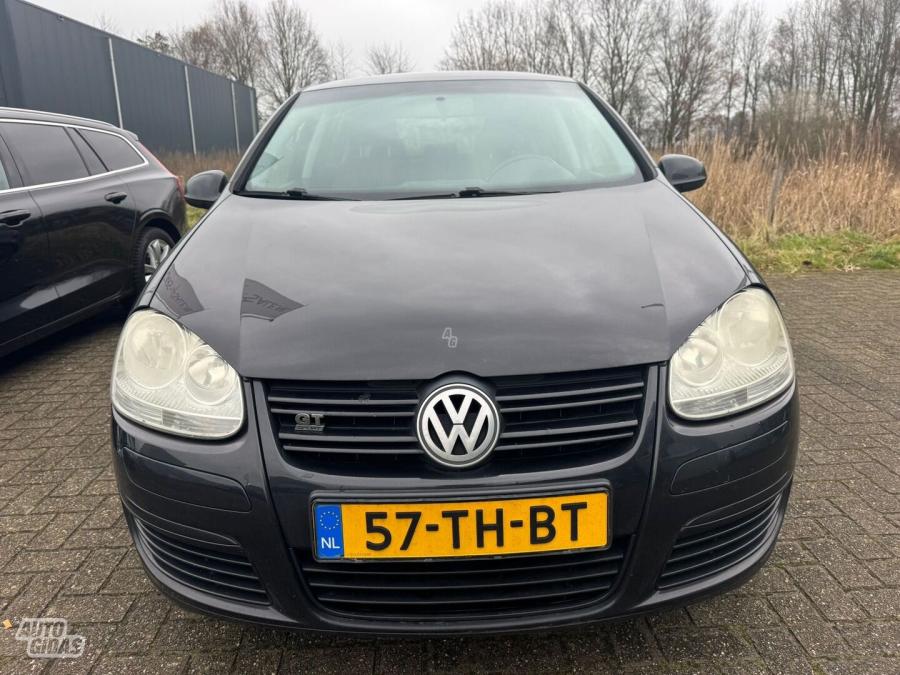 Black Volkswagen Golf 2006 in Kaunas, with an engine capacity of 1.40 L and mileage of 224 thousand km for 3650 €, photo 3 on AUTOMOTO.COM.LV