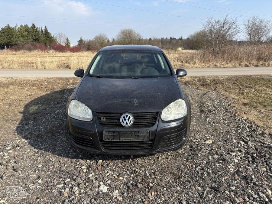 Black Volkswagen Golf 2006 in Kaunas, with an engine capacity of 1.40 L and mileage of 224 thousand km for 2650 €, photo 6 on AUTOMOTO.COM.LV