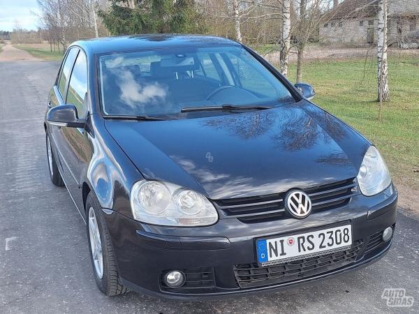 Melns Volkswagen Golf 2006 Mažeikiai, ar dzinēja tilpumu 2.00 L un nobraukumu 2229 tūkst. km par 2750 €, foto 4 vietnē AUTOMOTO.COM.LV