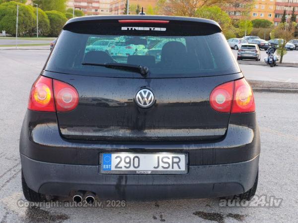 Melns Volkswagen Golf 2006 Tartu, ar dzinēja tilpumu 2.00 L un nobraukumu 323 tūkst. km par 2999 €, foto 5 vietnē AUTOMOTO.COM.LV