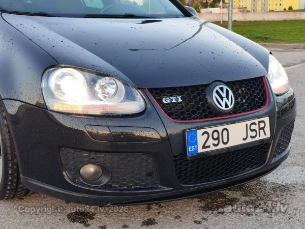 Melns Volkswagen Golf 2006 Tartu, ar dzinēja tilpumu 2.00 L un nobraukumu 323 tūkst. km par 2999 €, foto 7 vietnē AUTOMOTO.COM.LV
