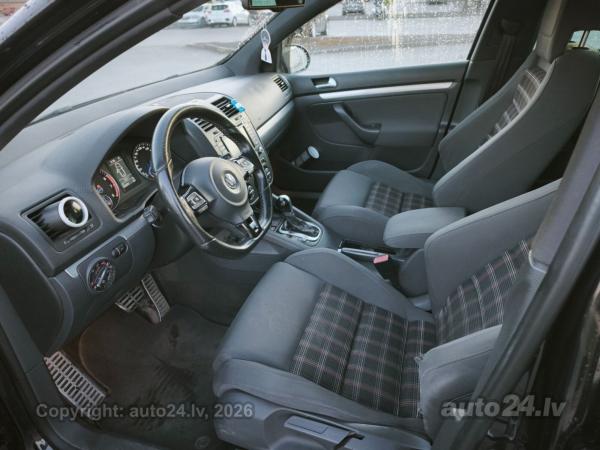 Melns Volkswagen Golf 2006 Tartu, ar dzinēja tilpumu 2.00 L un nobraukumu 323 tūkst. km par 2999 €, foto 10 vietnē AUTOMOTO.COM.LV