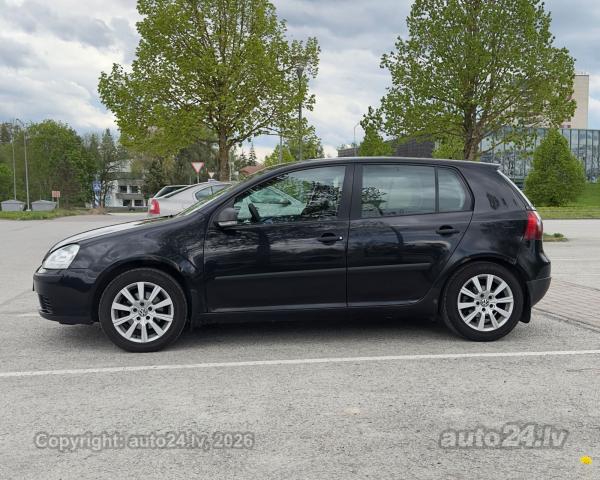 Melns Volkswagen Golf 2006 Tartu, ar dzinēja tilpumu 1.60 L un nobraukumu 166 tūkst. km par 1999 €, foto 2 vietnē AUTOMOTO.COM.LV