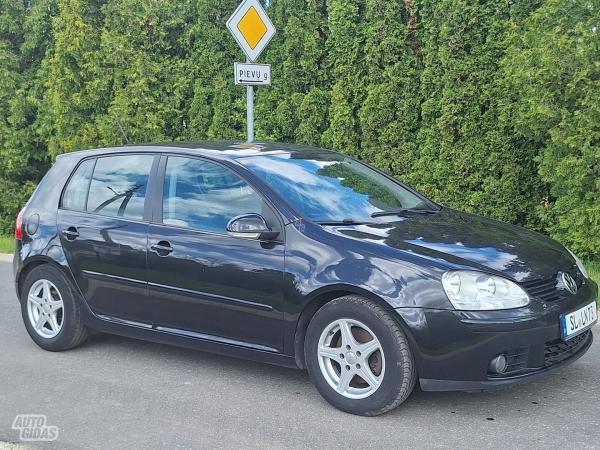 Melns Volkswagen Golf 2006 Mažeikiai, ar dzinēja tilpumu 2.00 L un nobraukumu 223 tūkst. km par 2750 €, foto 1 vietnē AUTOMOTO.COM.LV