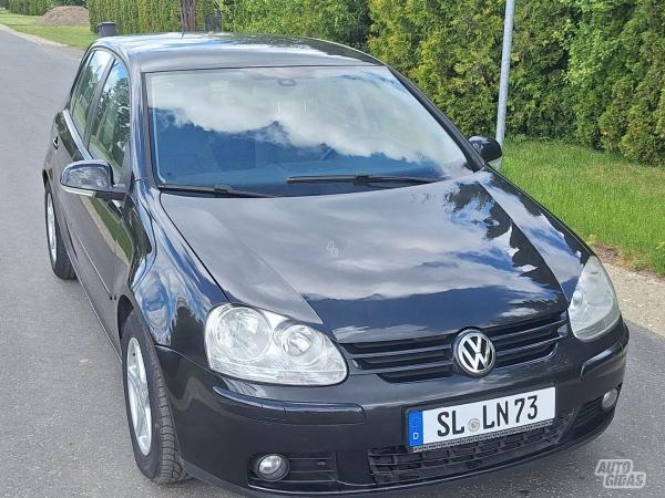 Melns Volkswagen Golf 2006 Mažeikiai, ar dzinēja tilpumu 2.00 L un nobraukumu 223 tūkst. km par 2750 €, foto 3 vietnē AUTOMOTO.COM.LV