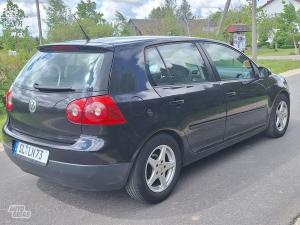 Black Volkswagen Golf 2006 in Mazeikiai, with an engine capacity of 2.00 L and mileage of 223 thousand km for 2750 €, photo 12 on AUTOMOTO.COM.LV