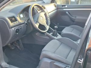 Black Volkswagen Golf 2006 in Mazeikiai, with an engine capacity of 2.00 L and mileage of 223 thousand km for 2750 €, photo 18 on AUTOMOTO.COM.LV